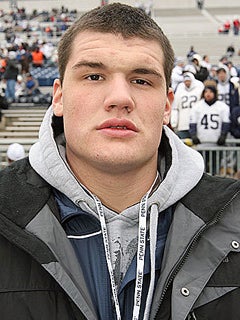 Zettel inks with the Lions